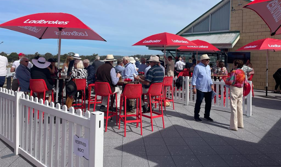 Tasracing - Tasmania's governing body of horse and greyhound racing