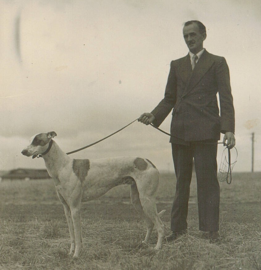 Vivian James Berresford | Tasmanian Greyhound Hall Of Fame